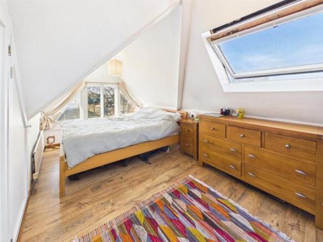 1 bedroom apartment for rent in The Hermitage, Richmond, TW10