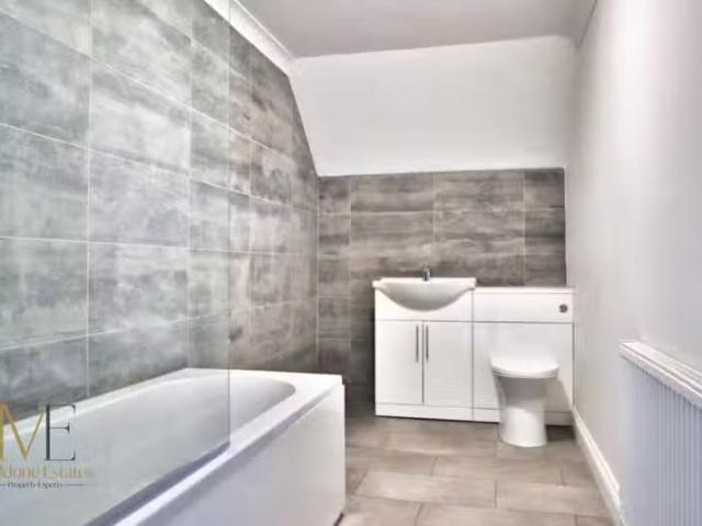 1 bedroom apartment for rent in The Hideaway, Dover Road, Nort.