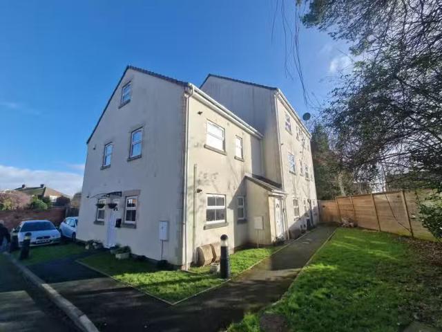 1 bedroom apartment for rent in The Lawns, BS37