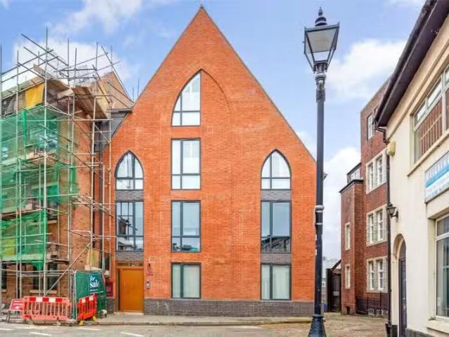 1 bedroom apartment for rent in The New School House, Legge La.