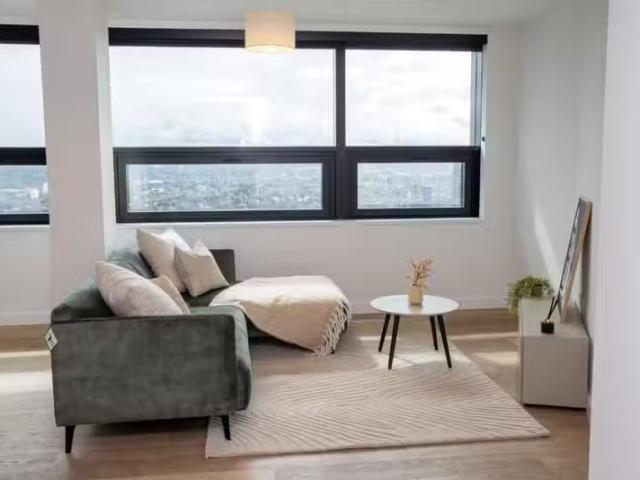 1 bedroom apartment for rent in The Octagon, Birmingham, B3 3D.