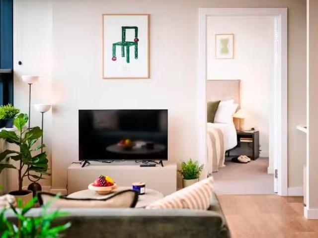 1 bedroom apartment for rent in The Octagon 1 Great Charles.