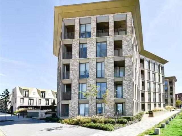 1 bedroom apartment for rent in The Oak Building, Rudduck Way.