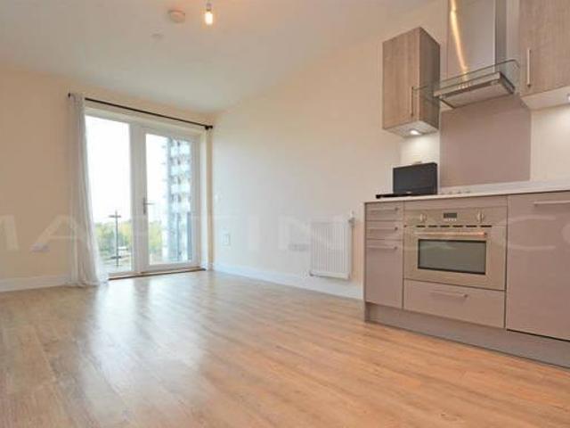 1 bedroom apartment for rent in The Peninsula Pegasus Way Gillingham ME7
