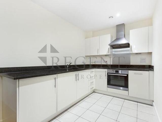 1 bedroom apartment for rent in The Regent, Gwynne Road, SW11