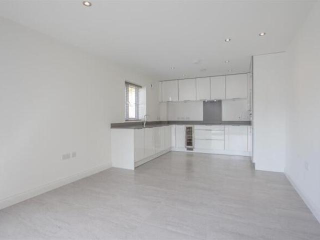 1 bedroom apartment for rent in The Retreat, Llandaff, Cardiff, CF5