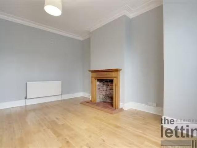 1 bedroom apartment for rent in The Ridgeway, Enfield, Middlei.
