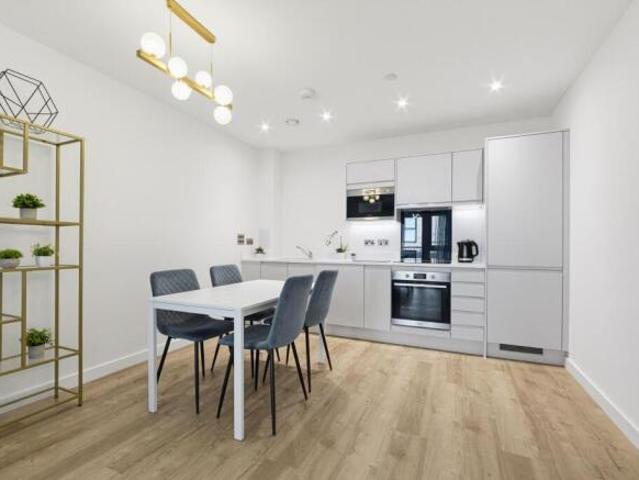 1 bedroom apartment for rent in The Silverton, Royal Docks, London, E16