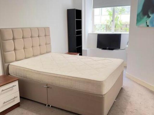1 bedroom apartment for rent in The Strand, Liverpool, Merseyside, L2