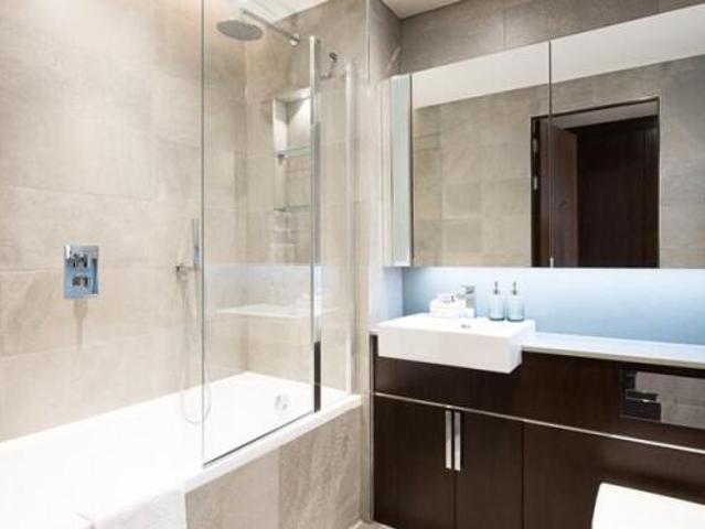 1 bedroom apartment for rent in Thornes House SW11