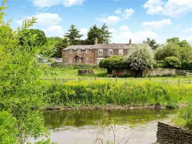 1 bedroom apartment for rent in Tilford Street, Tilford, Farnh.
