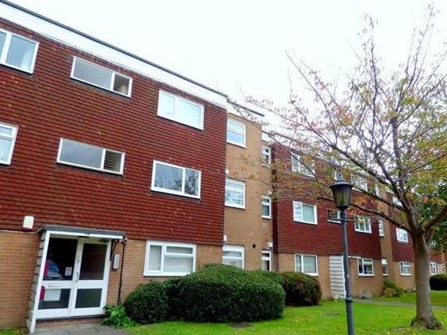 1 bedroom apartment for rent in Tithe Court Langley SL3