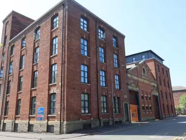 1 bedroom apartment for rent in Toto House, Saville Street, Bo.