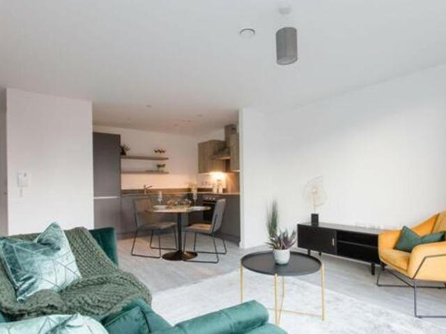 1 Bedroom Apartment For Rent In Trentham Street