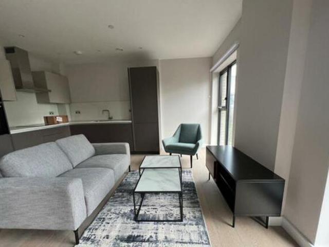 1 Bedroom Apartment For Rent In Ufford Street, London