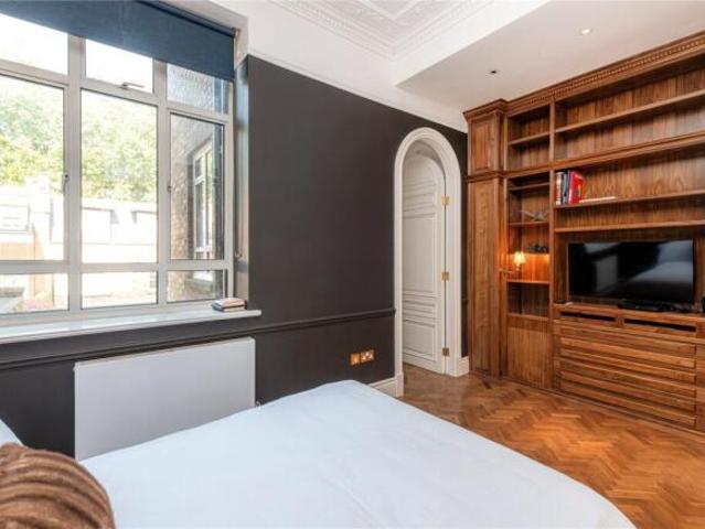 1 bedroom apartment for rent in Upper Brook Street, Mayfair, London, W1K