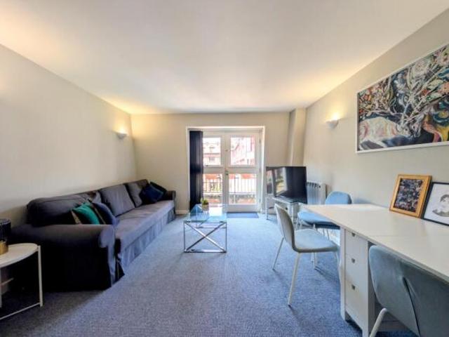 1 bedroom apartment for rent in Venice Court, City Centre, M1