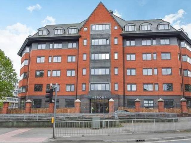 1 bedroom apartment for rent in Verona Apartments Slough SL1
