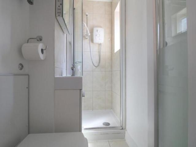 1 bedroom apartment for rent in Victoria Road, Guildford, Surrey, GU1