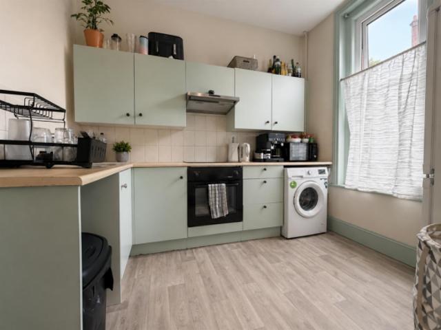 1 bedroom apartment for rent in Victoria Road North Southsea Hampshire, PO5