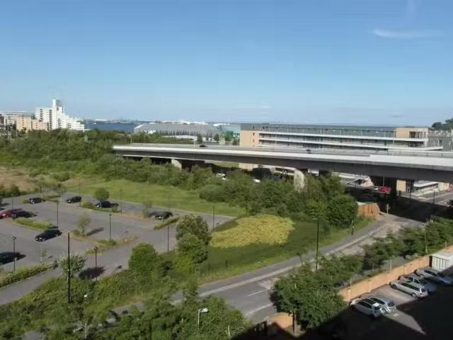 1 bedroom apartment for rent in Victoria Wharf, Watkiss Way, C.