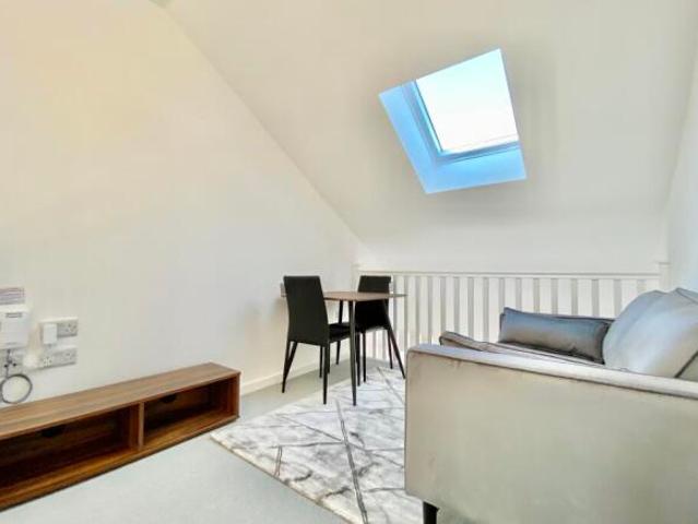 1 bedroom apartment for rent in Viaduct Road, Leeds, West Yorkshire, LS4
