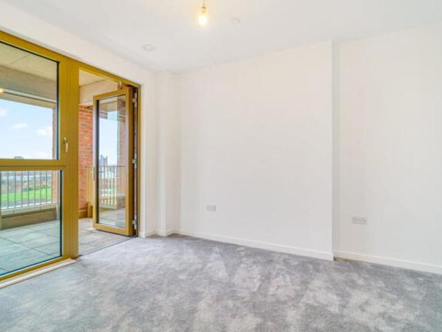 1 bedroom apartment for rent in Vista Heights, Ilderton Road, London, SE15