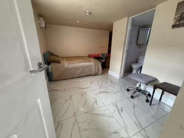 1 bedroom apartment for rent in Wakefield Road, HUDDERSFIELD.