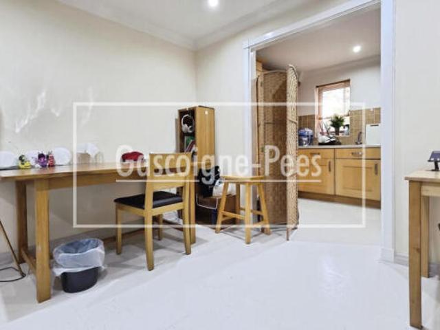 1 bedroom apartment for rent in Walnut Tree Close, GU1