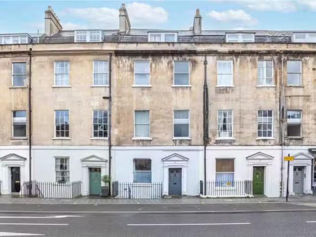 1 bedroom apartment for rent in Walcot Terrace, Bath, Somerset.
