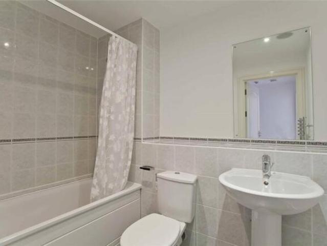 1 bedroom apartment for rent in Warwick Building, 366 Queenstown Road, London, SW11