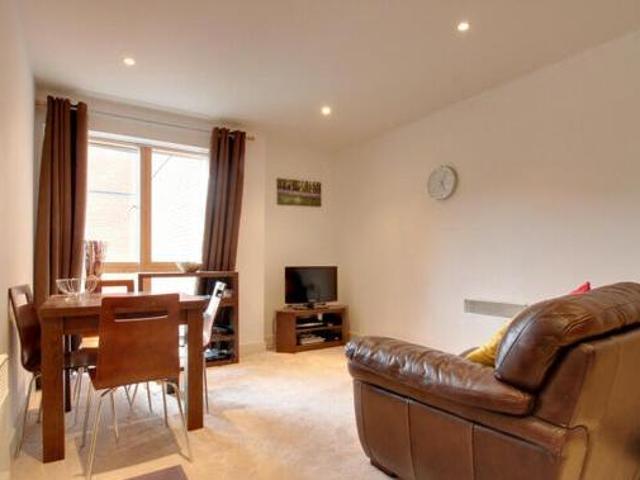 1 Bedroom Apartment For Rent In Waterfront Walk