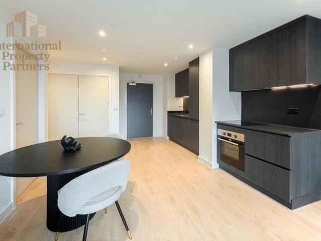 1 bedroom apartment for rent in Waterhouse Gardens, block E, Dutton Street, Manchester, M3