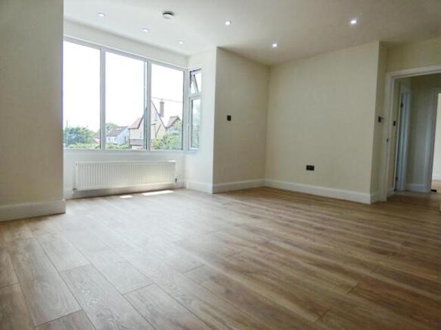 1 bedroom apartment for rent in Waverley Way, CARSHALTON, SM5