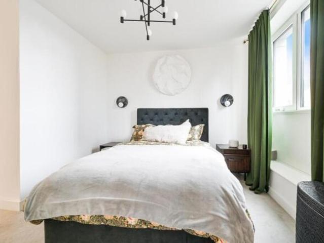 1 bedroom apartment for rent in Wayfare House, Poplar High Street, London, E14