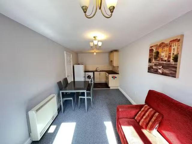 1 bedroom apartment for rent in Weavers Court, Preston New Roa.