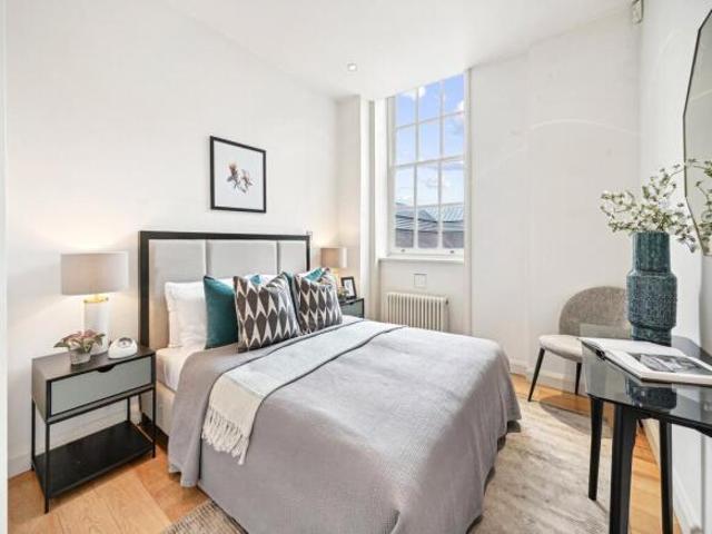 1 bedroom apartment for rent in Wellington Street, WC2E