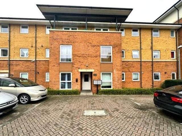 1 Bedroom Apartment For Rent In West Dryaton, Greater London