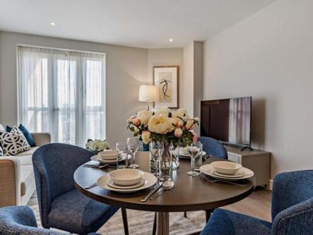 1 bedroom apartment for rent in Westferry Circus, London, E14