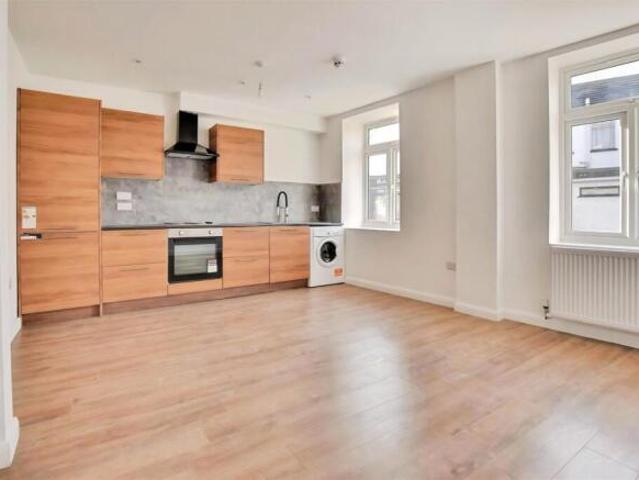 1 bedroom apartment for rent in Whippendell Road, Watford, WD18