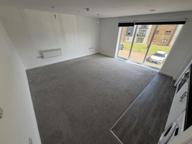 1 bedroom apartment for rent in White Rose Apartments, LU1
