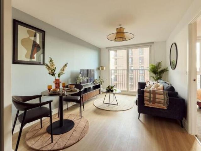 1 bedroom apartment for rent in Whitehall, Leeds, West Yorkshire, LS12