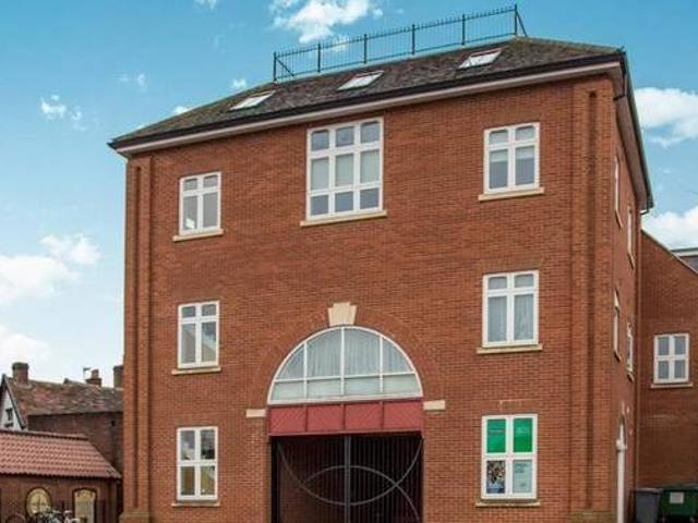 1 bedroom apartment for rent in Whitehall Place Thoroughfare IP12