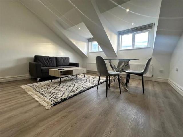1 bedroom apartment for rent in Wilmslow Road, Manchester, M20