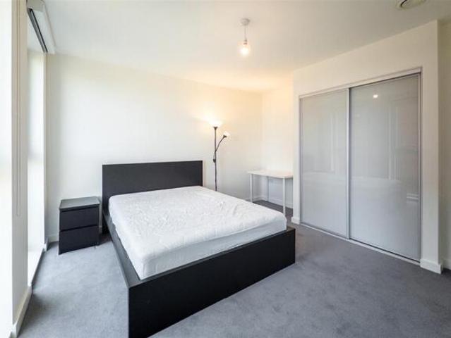 1 bedroom apartment for rent in William Sutton Building, M4