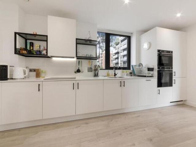 1 bedroom apartment for rent in Willowbrook House, Woodberry Down, London, N4