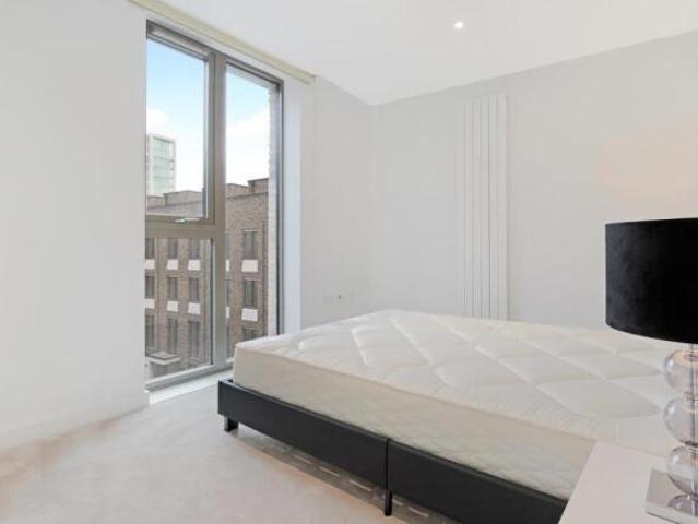 1 bedroom apartment for rent in Windlass House, Royal Wharf, E16