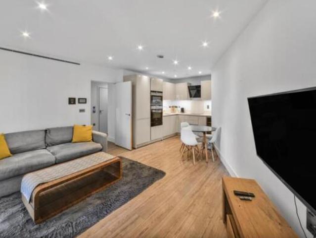 1 bedroom apartment for rent in Wiverton Tower, New Drum Street, E1