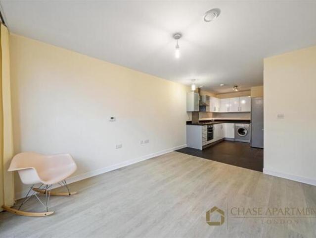 1 bedroom apartment for rent in Wood House, Grosvenor Waterside, Chelsea, SW1W