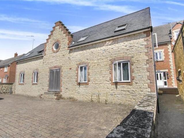 1 bedroom apartment for rent in Woodcutters Mews, Groundwell West, Swindon, Wiltshire, SN25
